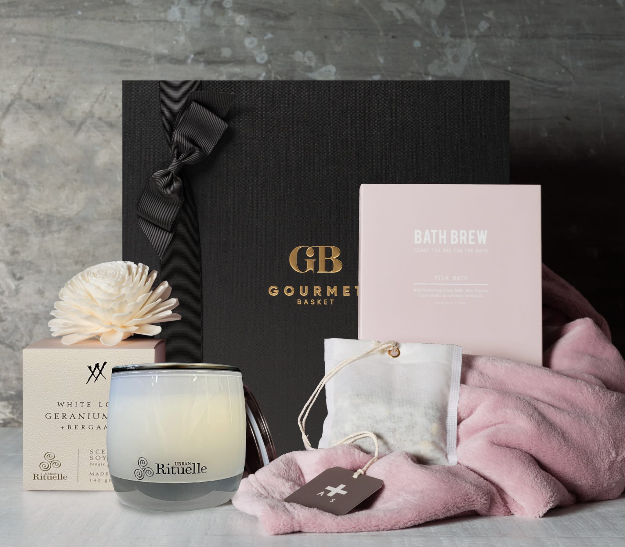 Snuggle Up Pamper Hamper - Gourmet Basket