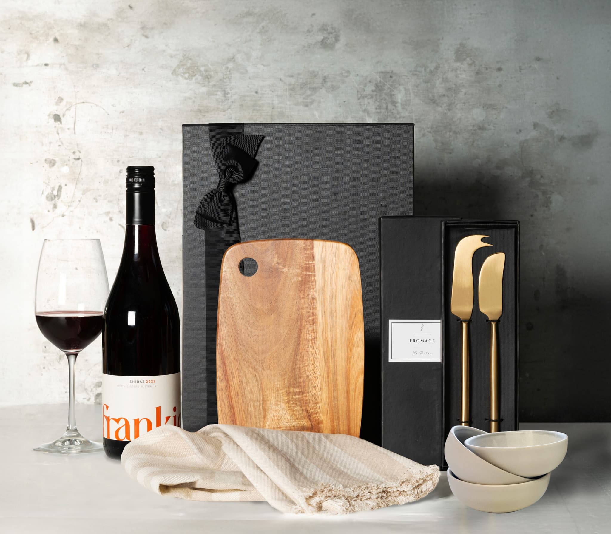 Housewarming Haven Hamper - Gourmet Basket