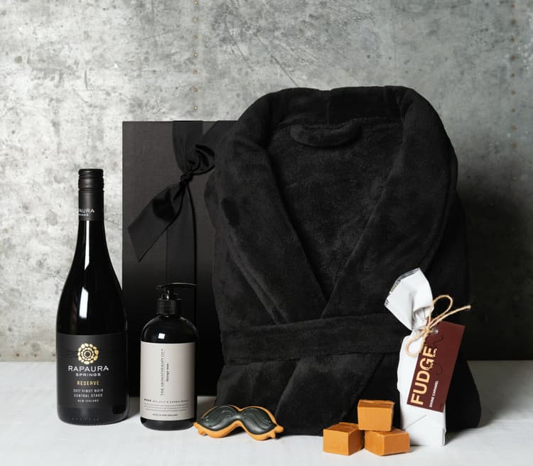 Gift hampers for men | Buy gift baskets for men online